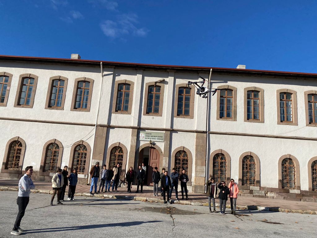 Meslek Yüksekokulu - Çankırı Karatekin Üniversitesi